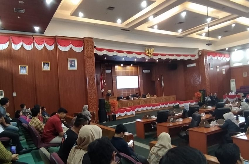 Paripurna DPRD Depok penyampaian Raperda Pertanggungjawaban APBD Tahun Anggaran 2024 – Telescope ...